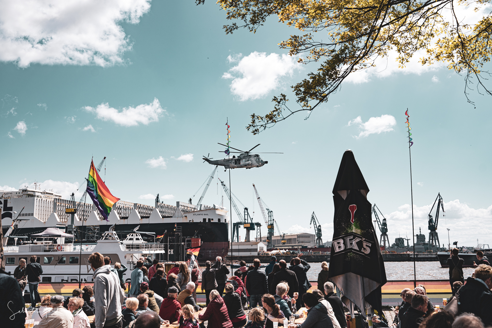 Bild 193 “Hamburg Hafenfest II” – Basti-Fritzsche